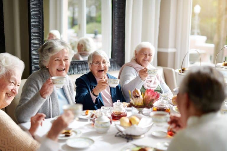 Activities to Help the Elderly Socialise - Frigorifix